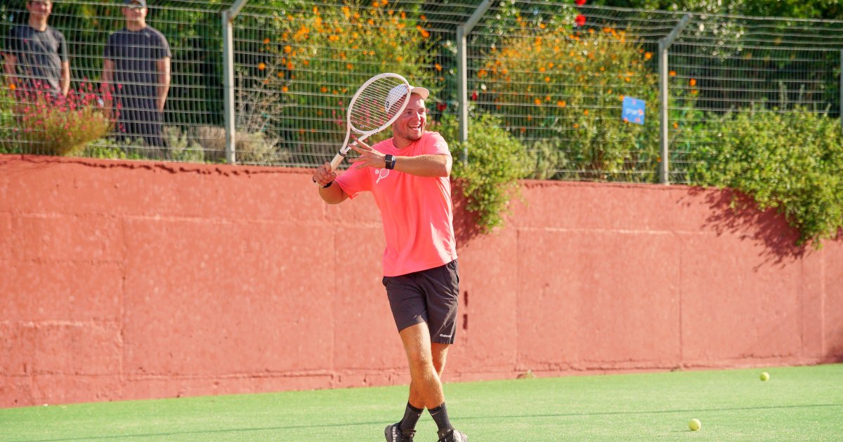Head Tennis Coach - Summer 2026 - Neilson Holidays