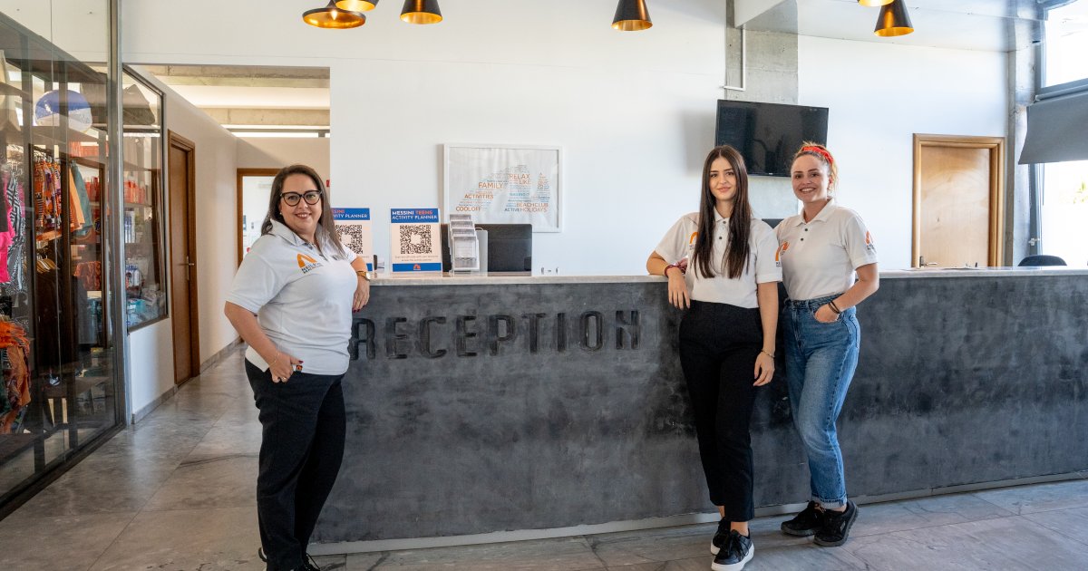 Receptionist - Neilson Holidays