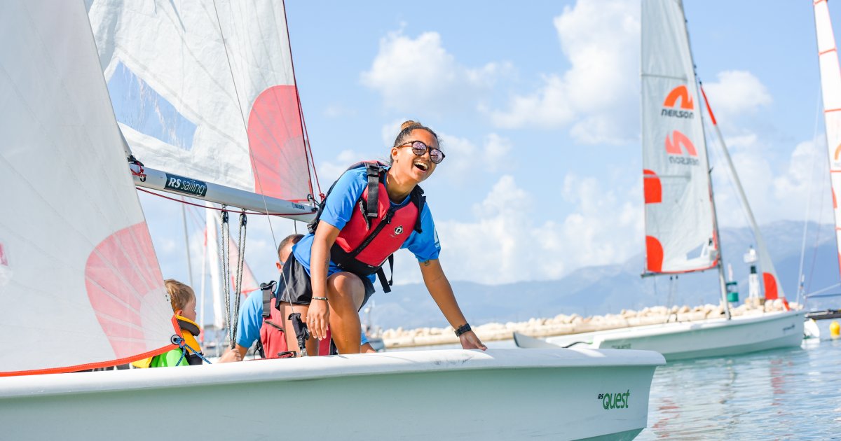 Beach Team Jobs - Neilson Holidays